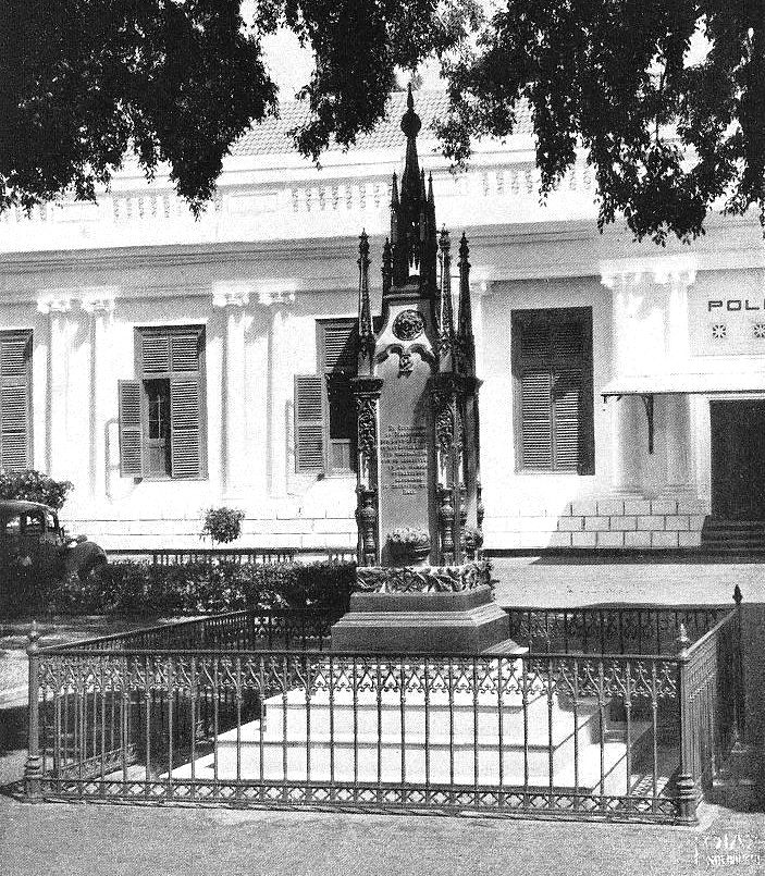 Bali-monument, Soerabaja, 1869 – Koloniale Monumenten